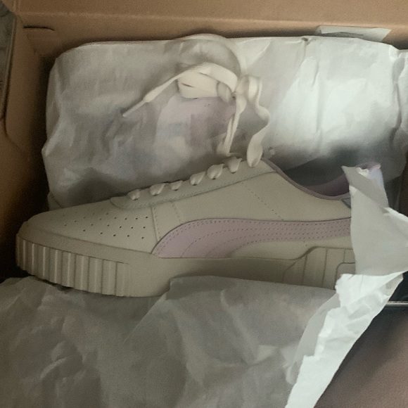 Puma | Shoes | Im Selling Pumas They Are A Size 6 And They Are Baby ...